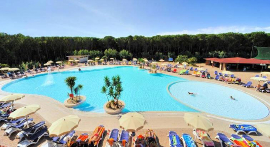 Nicotera Beach village, Nicotera Marina (VV) - by Nicolaus